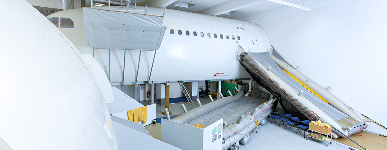 CEET Airbus A330_A340_ZRH - lufthansa-aviation-training.com