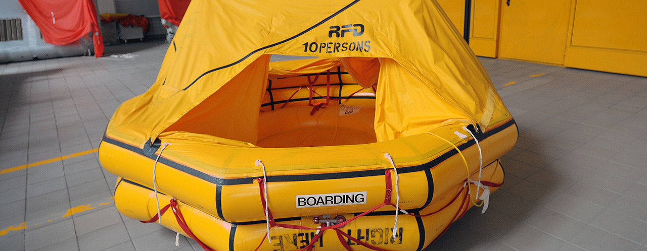 Life_Rafts_FRA - lufthansa-aviation-training.com